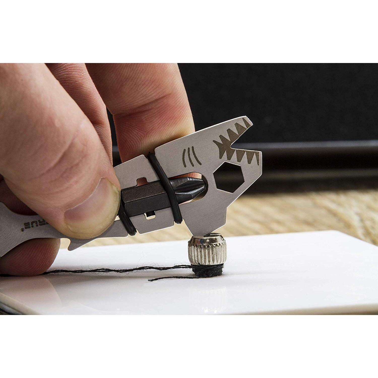 Multitool True Utility Sharkey | 4camping.cz