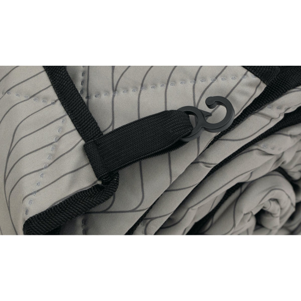 Koberec ke stanu Outwell Cozy Carpet Blackwood 4 | 4camping.cz